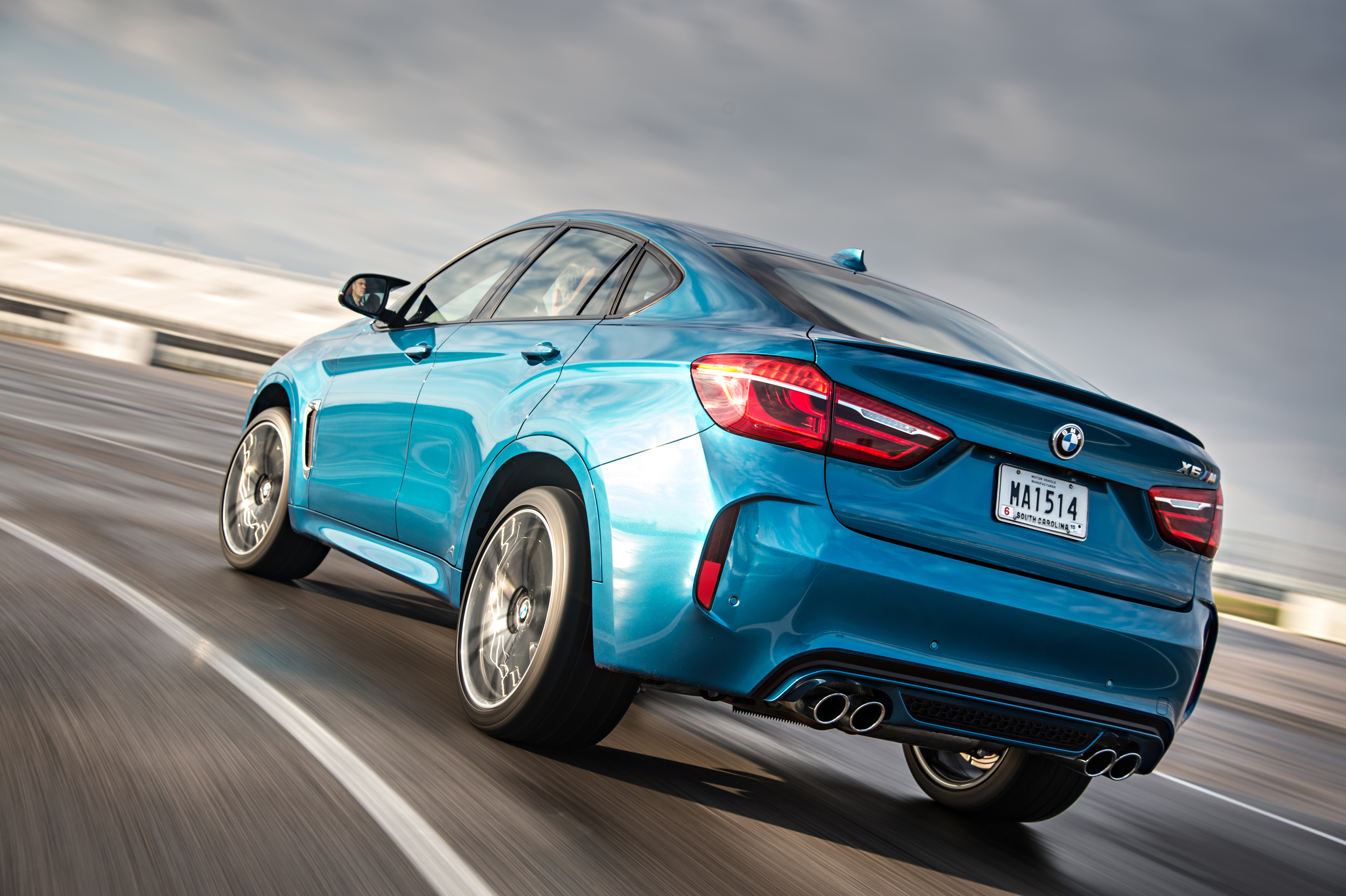 Performance díly pro automobil BMW X6M F86 (Výrobce: ST Suspensions ...